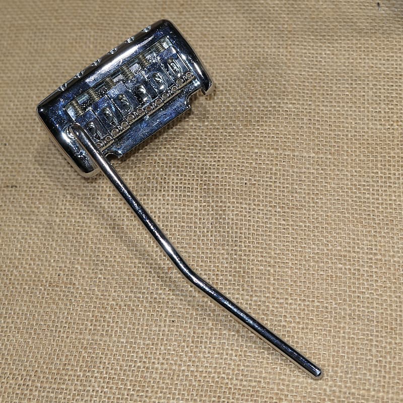 Peavey Predator Tremolo Bridge 2000 Chrome Tremolo - Same Day | Reverb