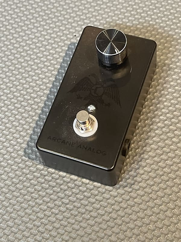 Arcane Analog Fuzz 13 | Reverb