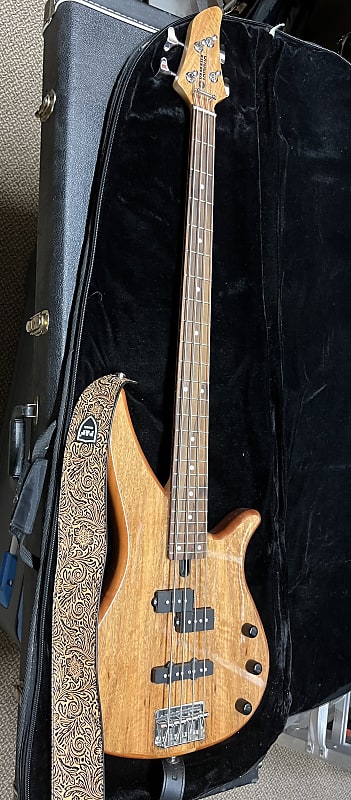 Yamaha RBX170 4-String Bass Guitar Natural finish w/ strap | Reverb