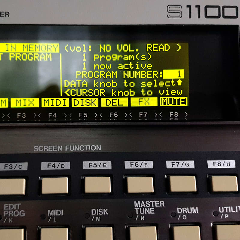 AKAI MPC 3000 LED Display Lemon/Black | Reverb UK