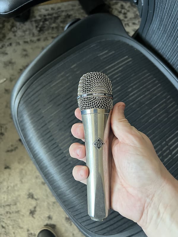 Telefunken M80 Custom Handheld Supercardioid Dynamic | Reverb