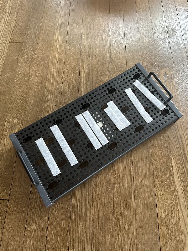 Temple Audio SOLO 18 GM Pedalboard w/ MXR DC Brick Power | Reverb