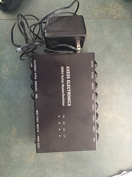 Axess Electronics GRX4 MIDI Guitar looper/switcher | Reverb