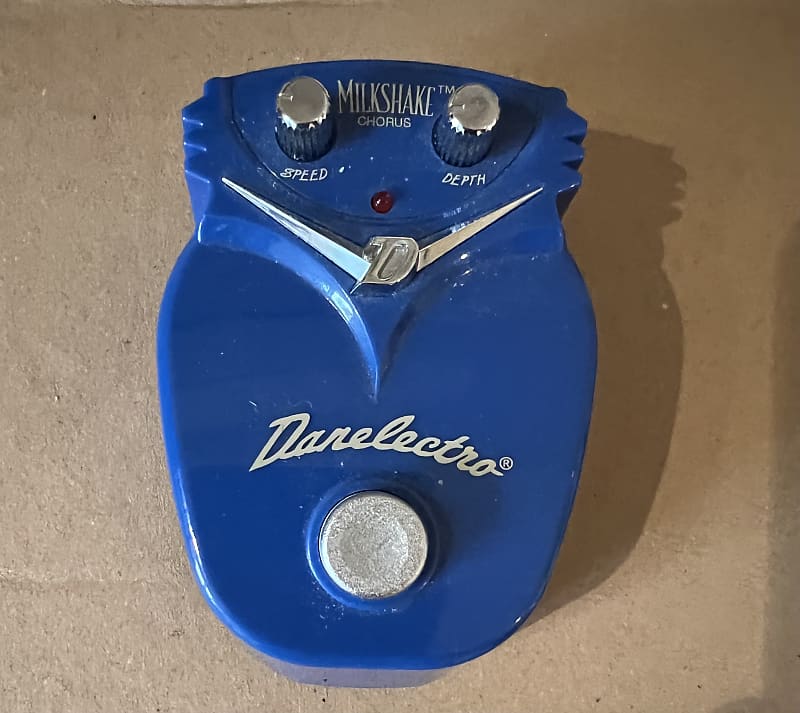 Danelectro Milkshake chorus | Reverb