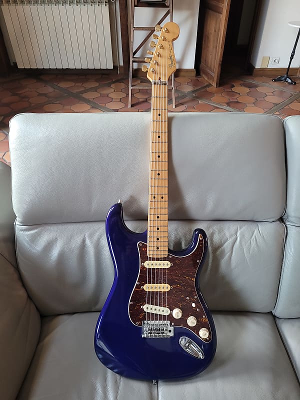 Fender Stratocaster Blue | Reverb