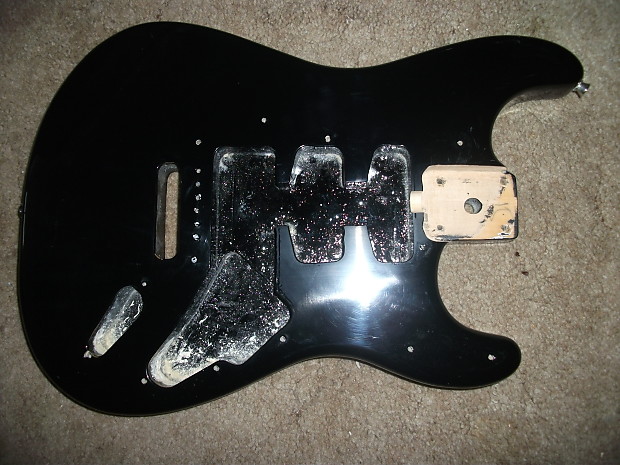Fender Squire Strat Body, 90's ,Alder,,2 3/16 Neck pocket, | Reverb
