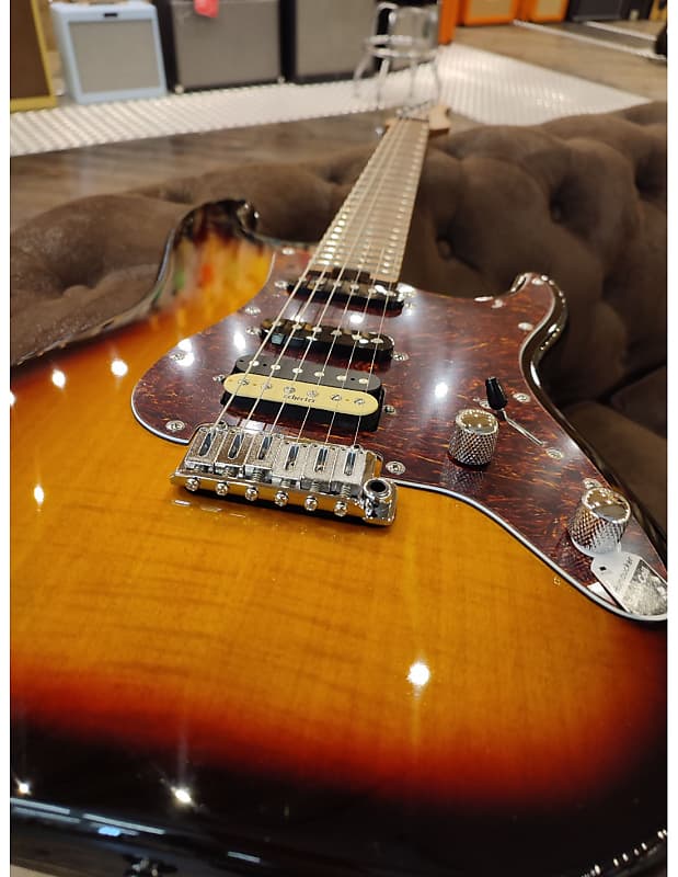 Schecter Traditional R66 Elite Vintage HSS 3 Tone Sunburst | Reverb