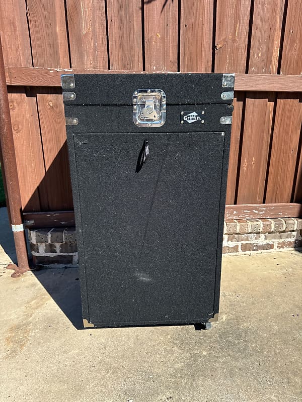 Griffin 25U Rack Mount Studio Mixer Cabinet with Casters and | Reverb