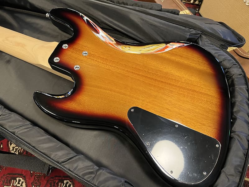 Sadowsky MetroExpress 21-5 string bass - Tobacco Burst | Reverb Sadowsky MetroExpress 21-5 string bass - Tobacco Burst | Reverb