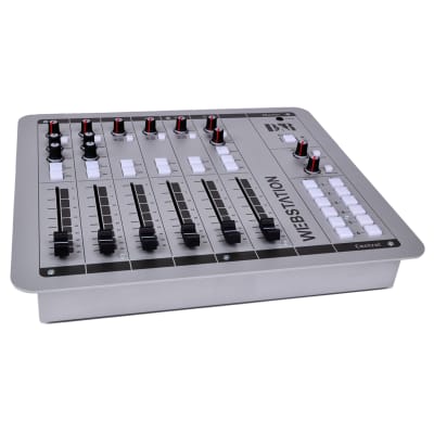 D&R Vision mixing console | Reverb Deutschland