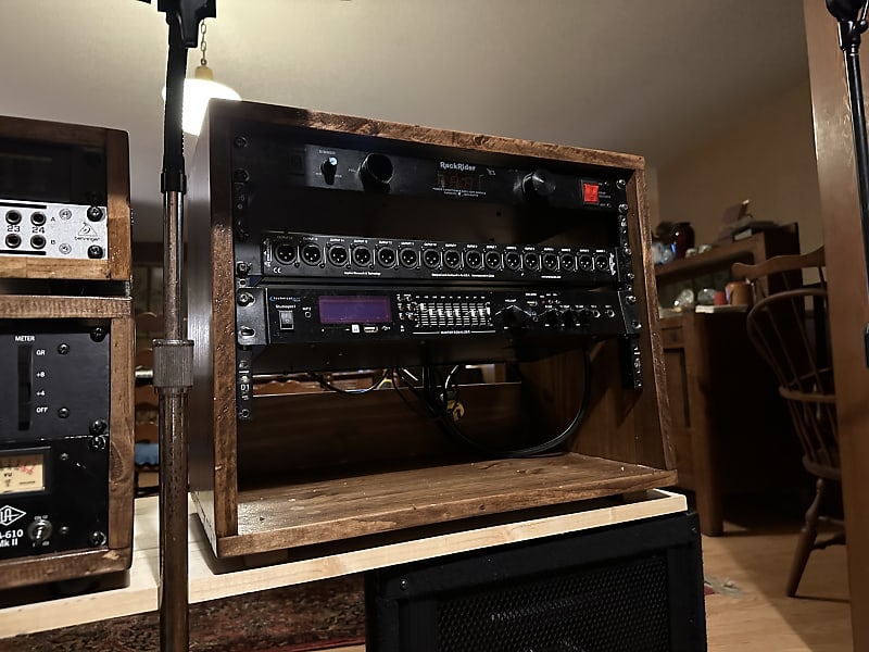 Studioraxx antiqued walnut 8-unit studio rack SHIPPED FULLY | Reverb
