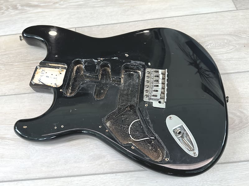 1995 Left Hand Fender Stratocaster MIM Black Body | Reverb Canada