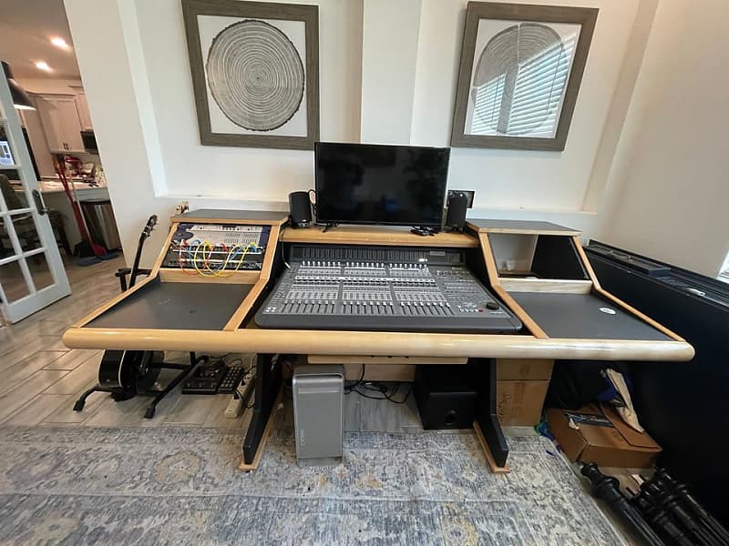 Avid Digidesign C-24 Bundle- Studio Desk, 192/io, Sync | Reverb