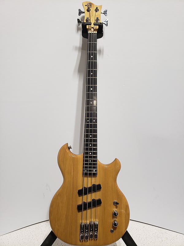 Chowny SWB-1 Scott Whitley Signature short scale bass w/bag | Reverb