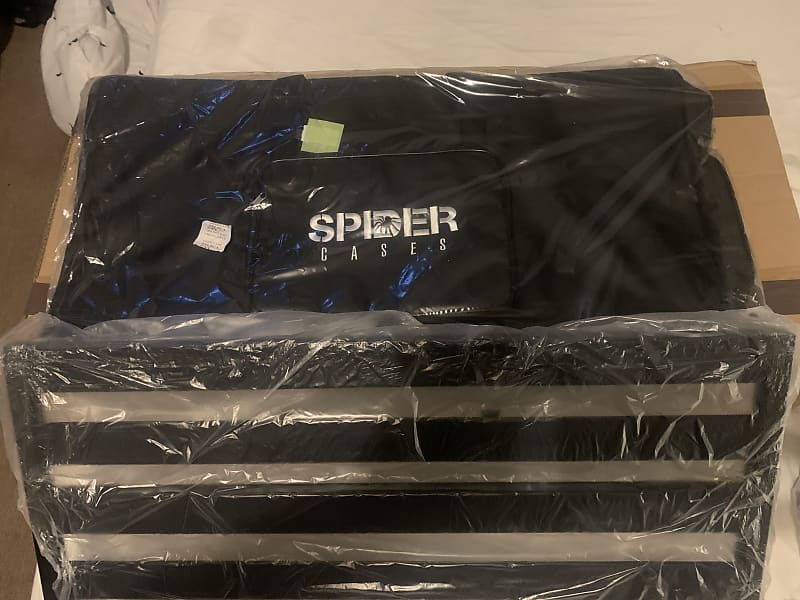 Flightcase warehouse Spider large 800 x 390 with padded gig | Reverb