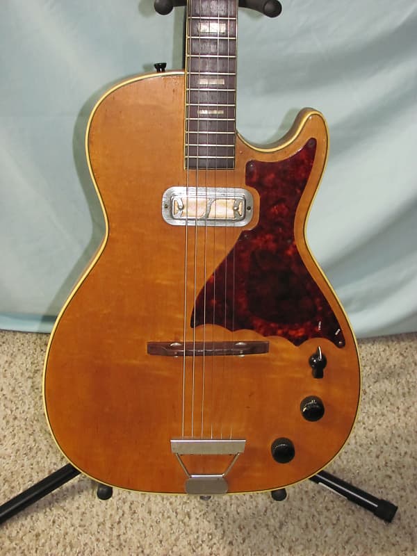 Vintage 1962 Harmony Stratotone Mercury H48 | Reverb
