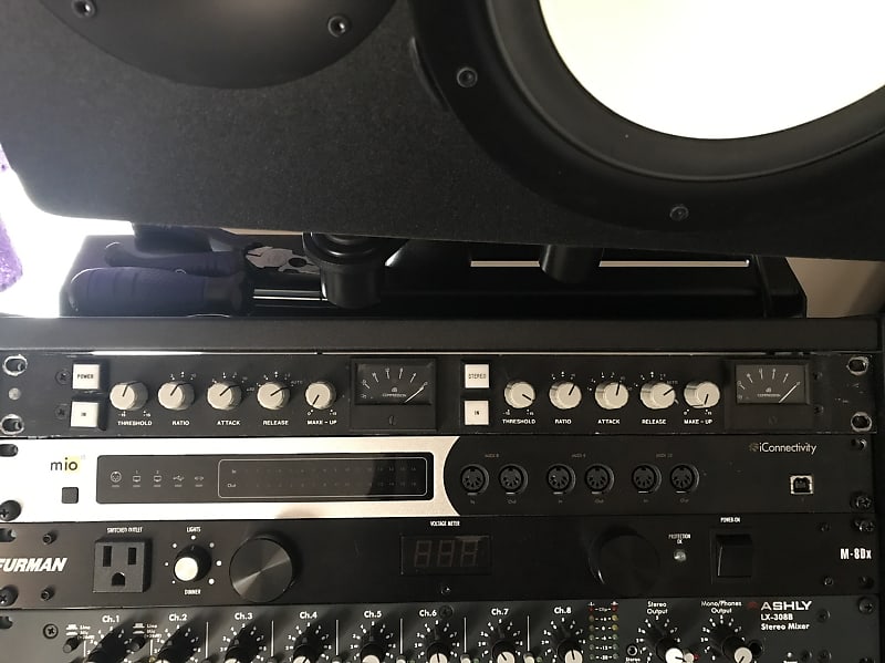 Smart Research C1 Dual/Stereo Compressor | Reverb UK