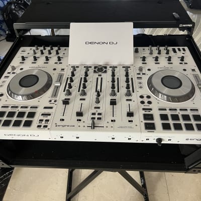 Denon Prime 4 white limited edition - White | Reverb