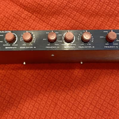 Furman PQ-3 Parametric equalizer preamp | Reverb