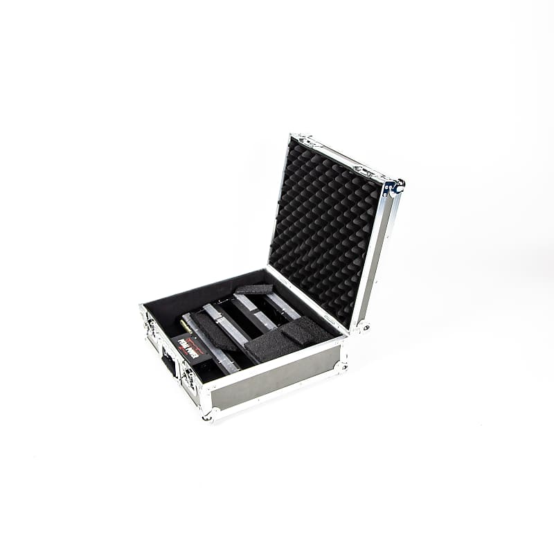 Pedalboard with Pedal Power Owned by Spoon | Reverb