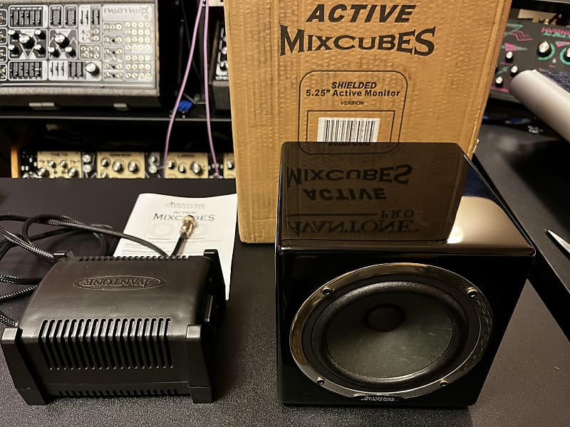 Avantone Pro Mix Cube Active Speaker (Single) - Black | Reverb