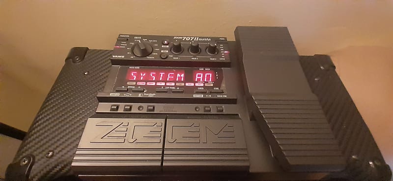 Zoom 707 II - Multi Effects Guitar Processor | Reverb