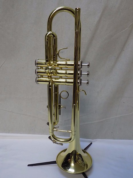 Refurbished Eastman ETR320 Bb Student Trumpet | Reverb