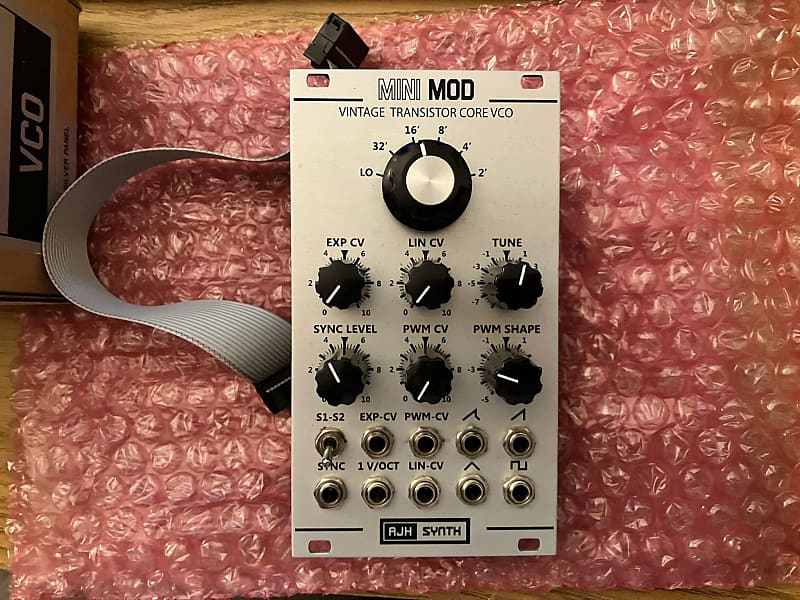 AJH Synth MiniMod VCO Eurorack Module (Silver) | Reverb UK