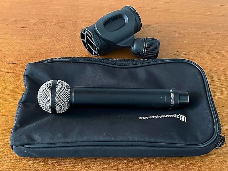 Beyerdynamic M 160 Hypercardioid Double Ribbon Microphone | Reverb