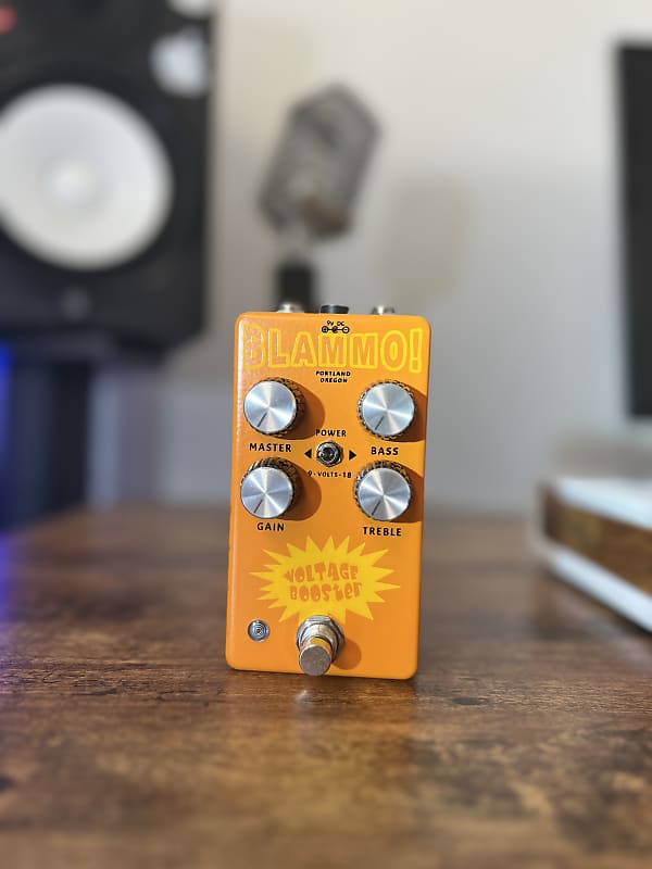 BLAMMO! Voltage Booster | Reverb