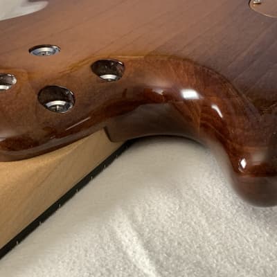 Nicholas Custom Guitars Neo - Alder Sunburst w/laminated | Reverb