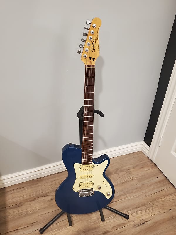 Godin SDXT 2000 Blue Transparent | Reverb Canada
