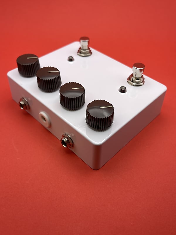 RCO Pedals The Pharmacist (compares to the Dr. Robert) 2022 | Reverb