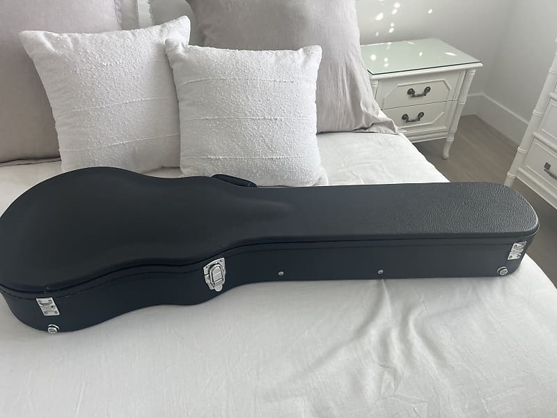Gator Hard shell guitar case 2019 - Black | Reverb