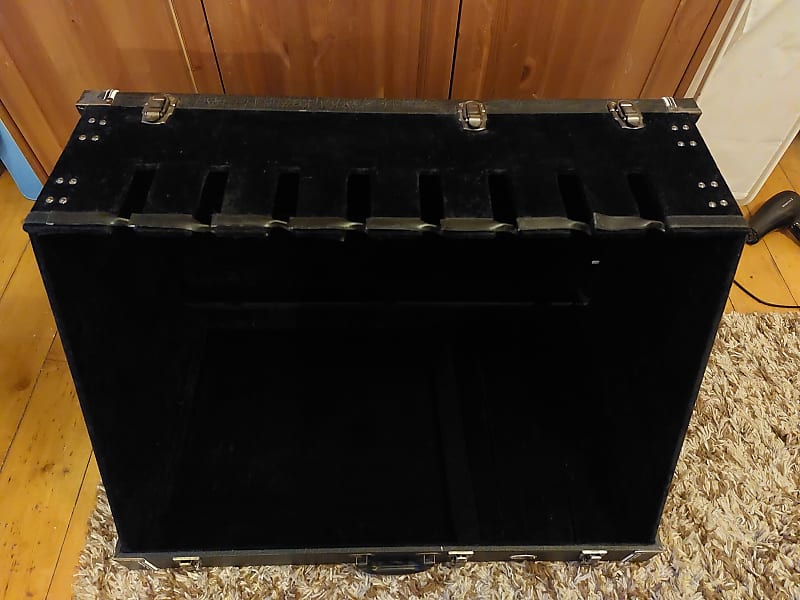 Gear4music 8 Guitar Rack Case | Reverb