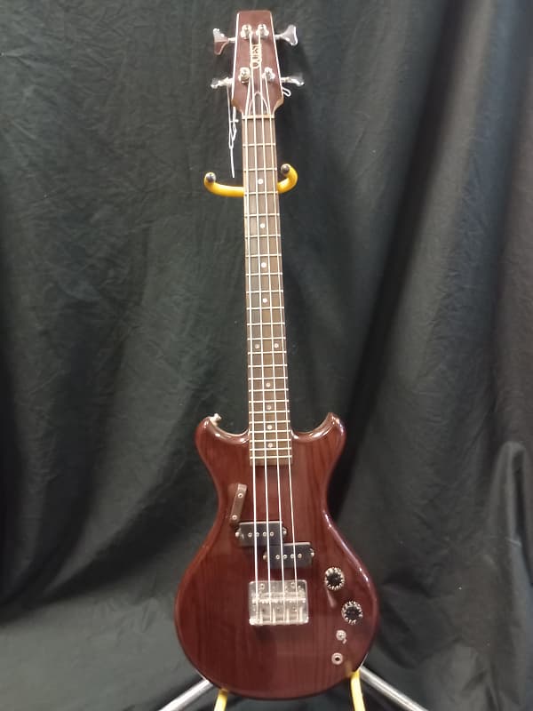 Vintage 1980's Quest Short Scale Bass by Vantage Made in | Reverb