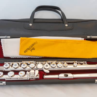 Pearl PF-661 Intermediate Flute *Solid Silver Headjoint *Open | Reverb