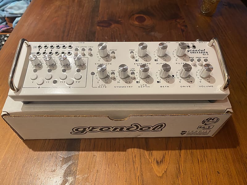 Grendel RA9 analog semi modular synth & sequencer vowel | Reverb