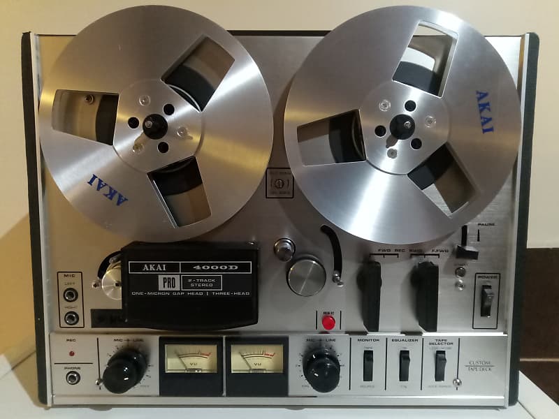 Akai 4000D Professionnal 1974 aluminium argent | Reverb UK