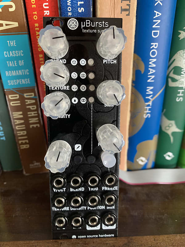 Momo Modular uBursts (Mutable Clouds Clone) | Reverb