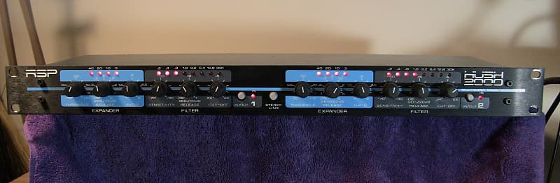 Rocktron RSP Hush 2000 Multiband Noise Reduction Gate Filter | Reverb