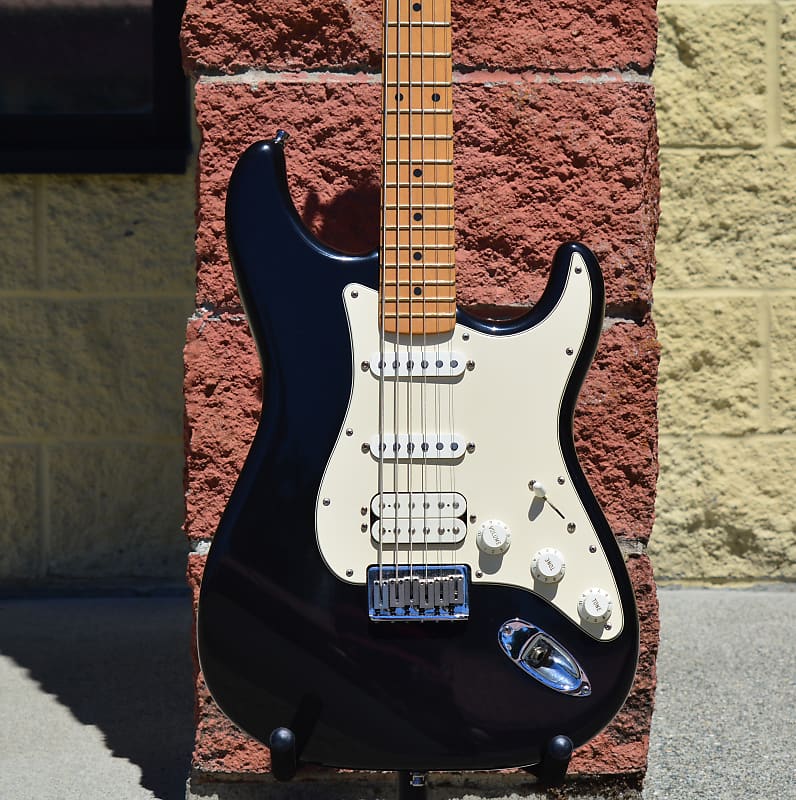 Fender Sub-Sonic Baritone - Black | Reverb Canada