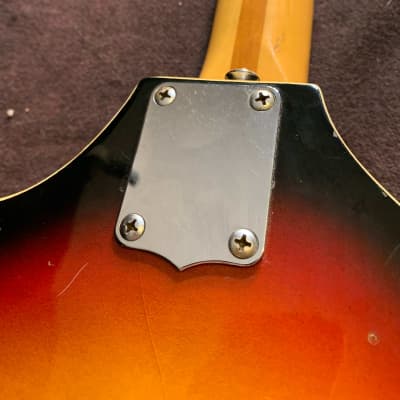 1967 Kent 833 Electric Bass Guitar | Reverb
