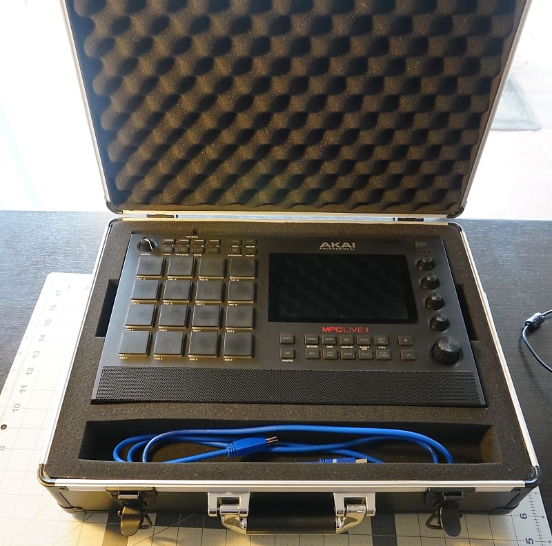 Akai MPC Live II 2021 w/ Extra 1TB HD & Analog Cases UNION | Reverb