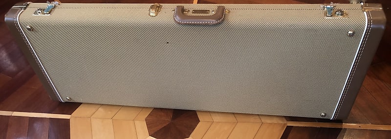 Fender G&G Deluxe Hardshell Case for Stratocaster / | Reverb