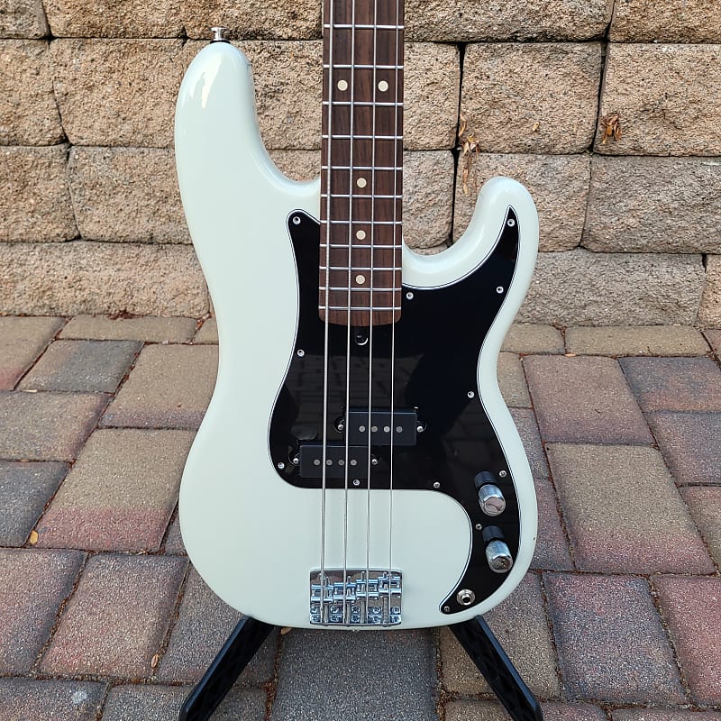 Warmoth Short Scale P Bass 2020's - Olympic White | Reverb