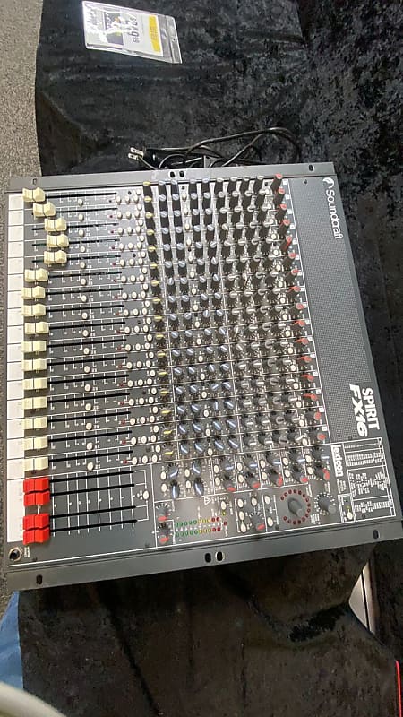 Soundcraft Spirit FX16 Mixer (Nashville, Tennessee) | Reverb