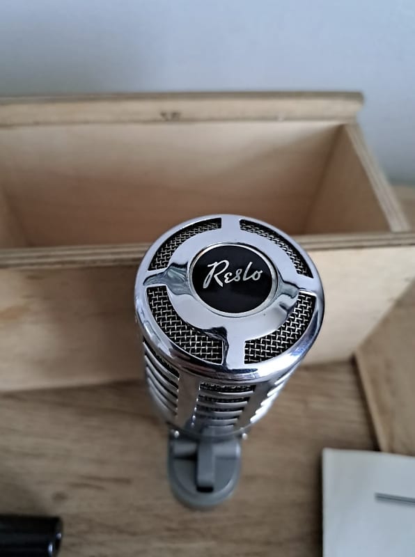 Reslo Reslosound RV ribbon microphone | Reverb