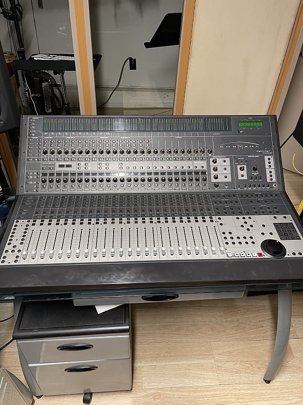 Digidesign Avid Control 24 | Reverb