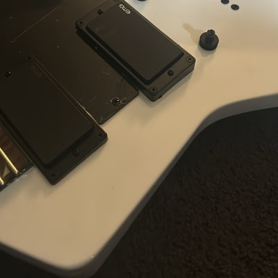 Jackson Explorer 2024 - White | Reverb